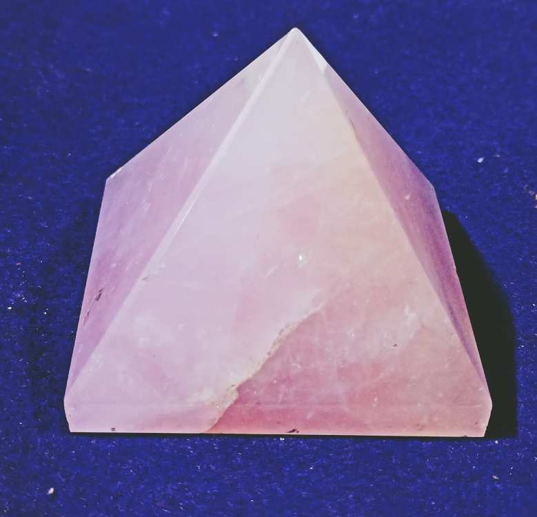 Abhimantrit Rose Pink Quartz Pyramid, Genuine & Original Quartz for ...