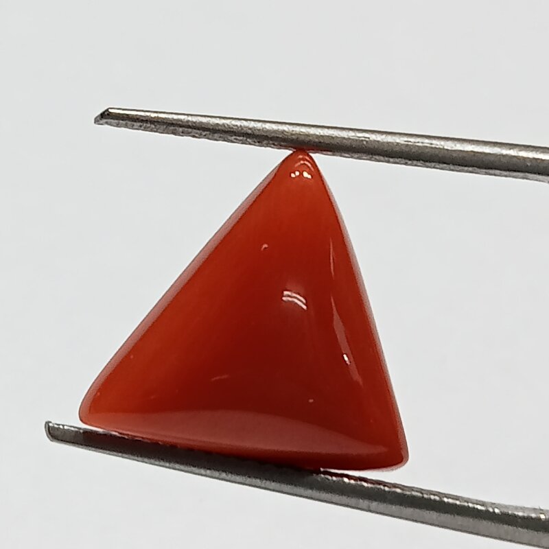 Mantrit (Energized) Triangle Red Coral/ Moonga Stone-8.50 Carat – Shivaago